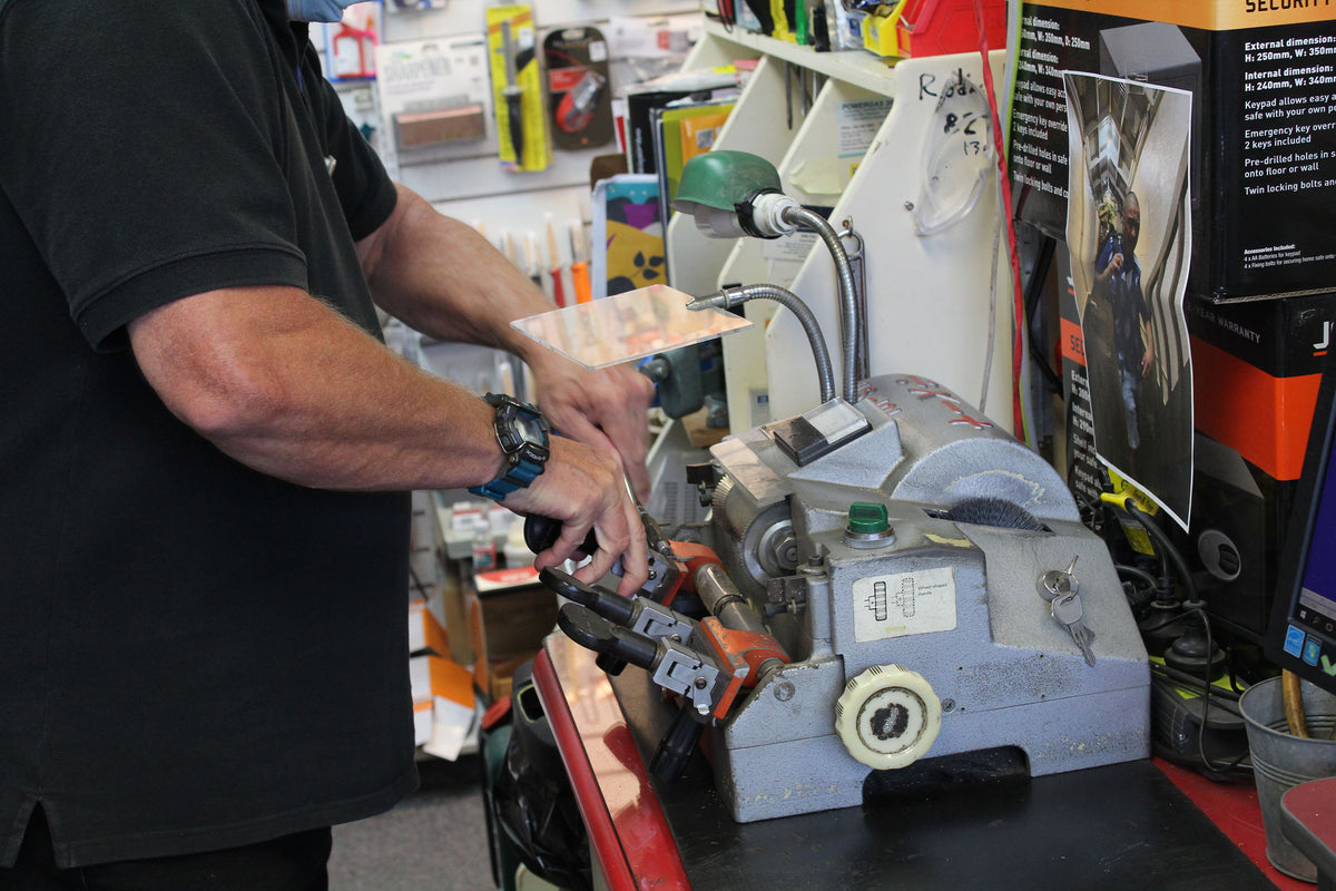 Hammer-Hardware-Services – Hammer Hardware NZ
